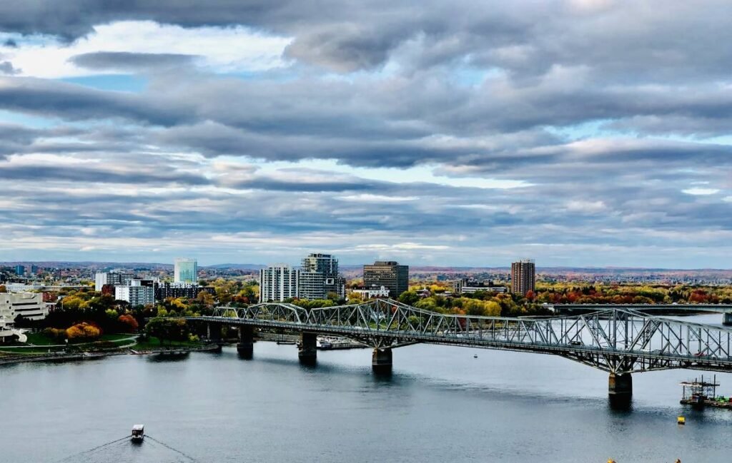 Ottawa Travel Guide - Local Experiences, Insider Info & Expert Tips!